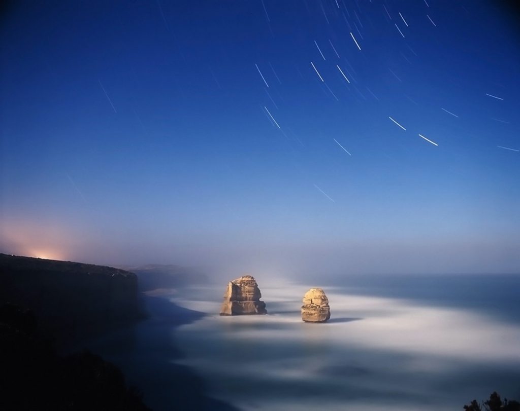 2023年12月号「キャンピングカーで星三昧の勧め」 – ASPJ 日本星景写真協会